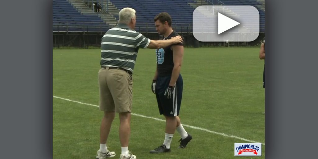 Receivers – Slant Route vs Cover 2 – Kevin Gilbride [VIDEO] – Coaches ...