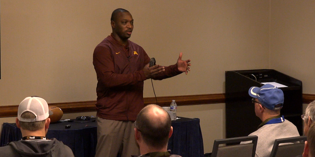 Running Back Development with Kenni Burns – Univ. of Minnesota ...